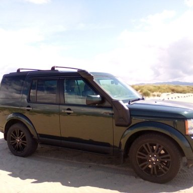 Lr4 frame sliders / sill plate / steel bumpers | Land Rover and Range ...